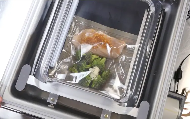 How To Cook Vacuum Sealed Food - Cleaning Beasts