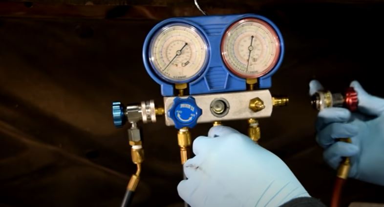 How to Pull a Vacuum on a Car Ac - Cleaning Beasts