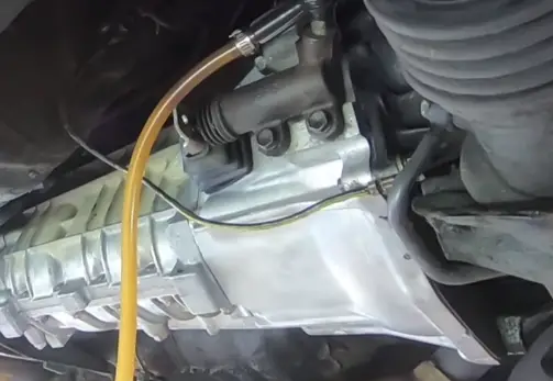 How to Bleed a Clutch with a Vacuum Pump? - Cleaning Beasts